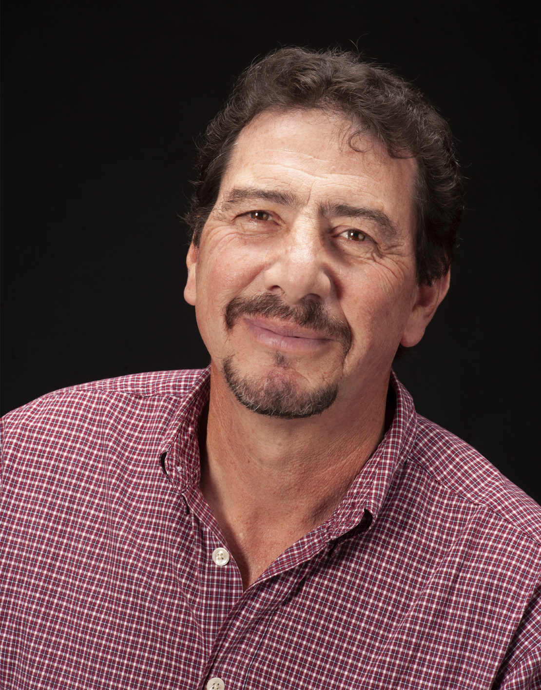 Professor Leads Reading Group About Culture, Place and Perseverance ...